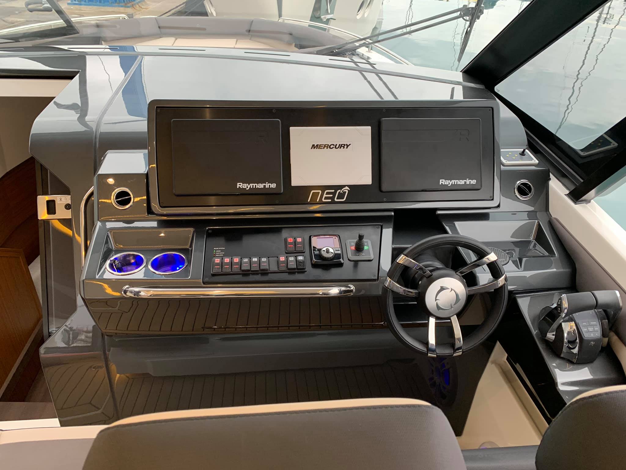 VERY FIRST GREENLINE NEO Hard-Top, is on the Water! – Greenline Yachts